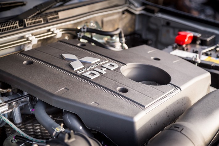 Mitsubishi Shogun LWB SG4 Review