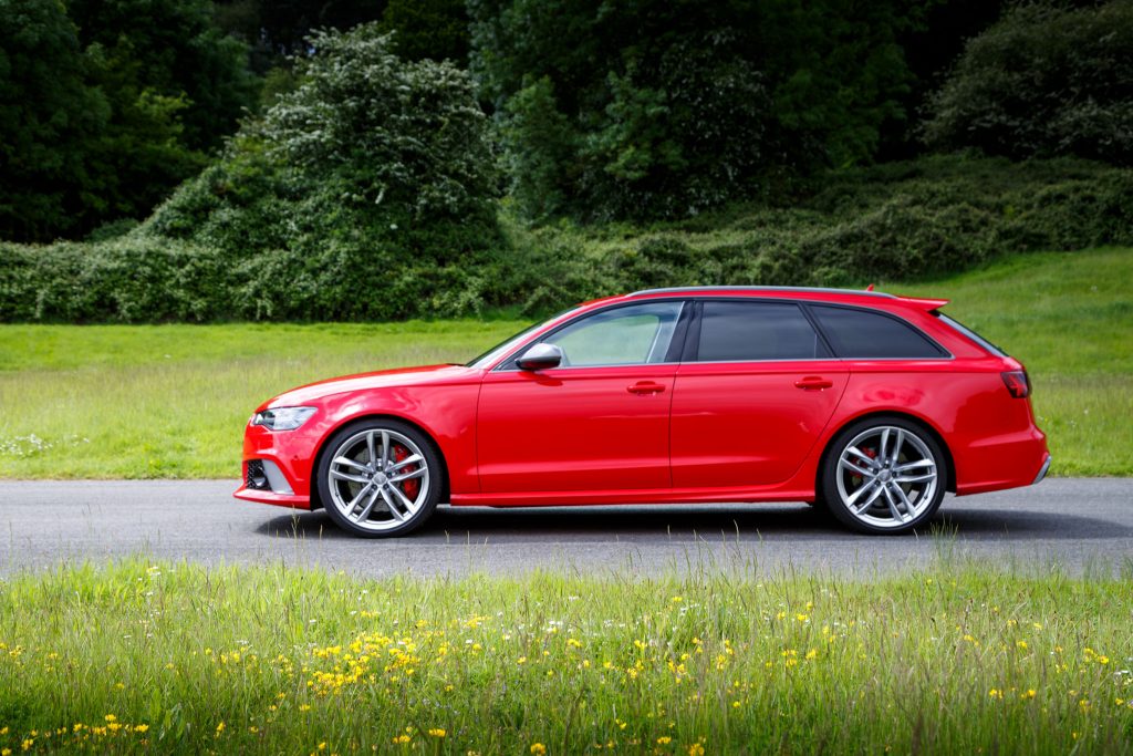 2016 Audi RS6 Avant Review