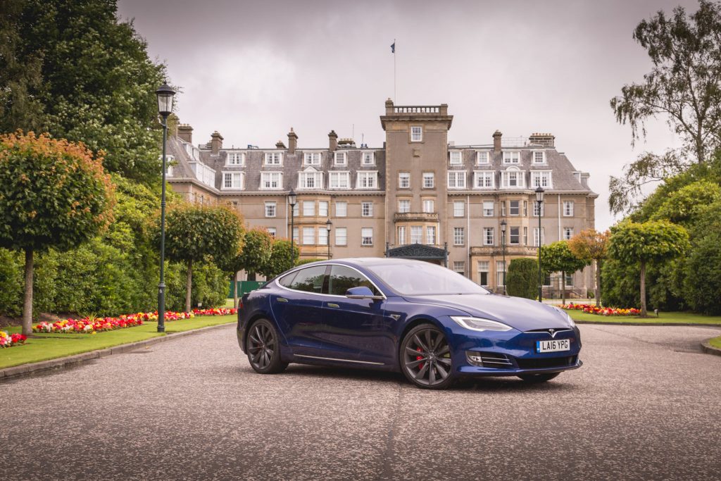 2016 Tesla Model S P90D Review - Ludicrous