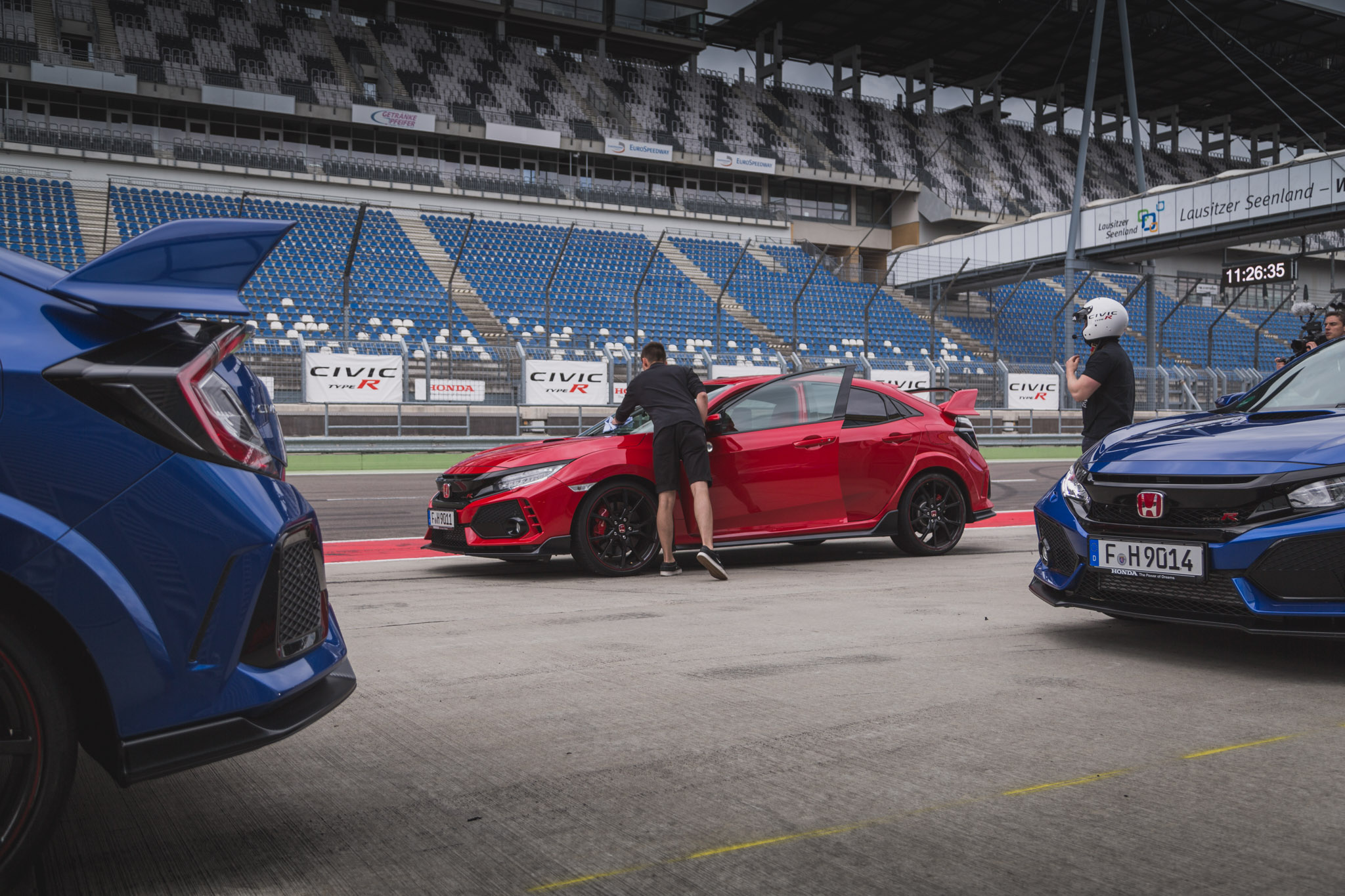 Honda Civic Type R FK8: Reviewing The Track Performance