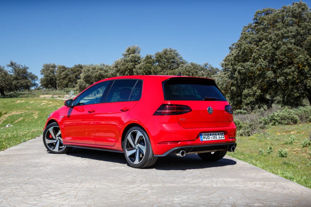 Volkswagen Golf GTI 2018 Review (The Best Example We Have Seen Yet)