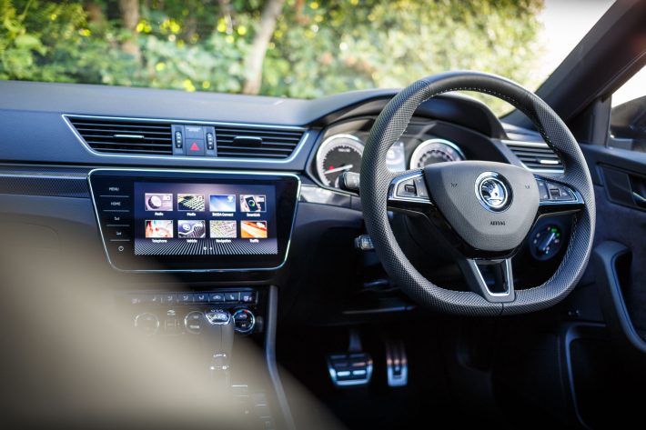 Skoda Superb Sportline Review