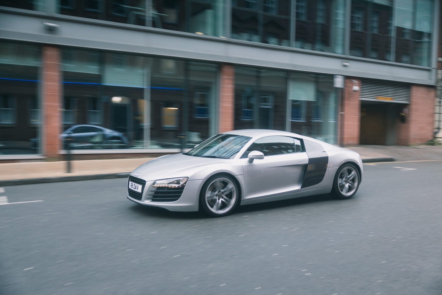 Audi R8 V8 Manual Generation 1 Review