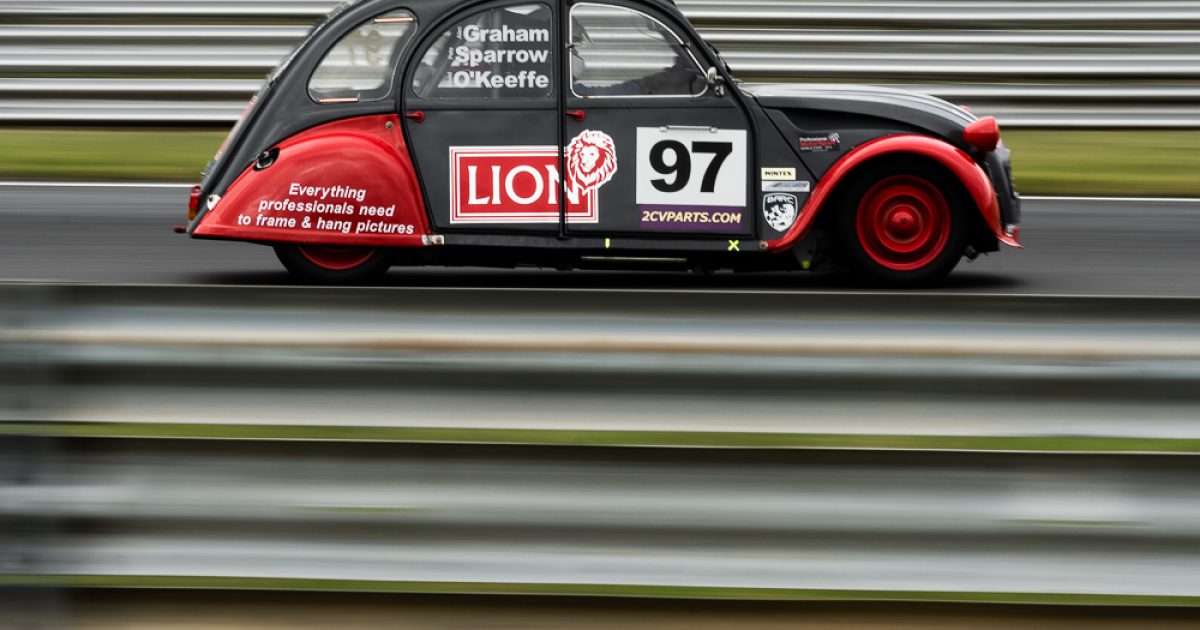 Wingrove Racing & Team Lion claim Snetterton 2CV 24 Hours
