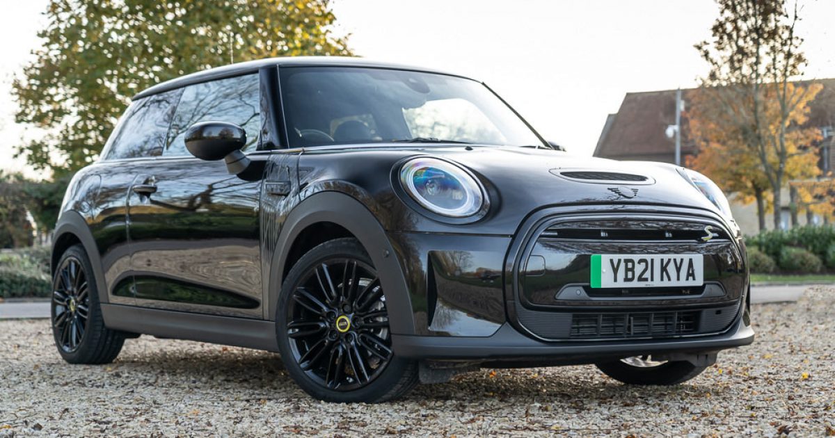 MINI Electric Shadow Edition Review 🏎️