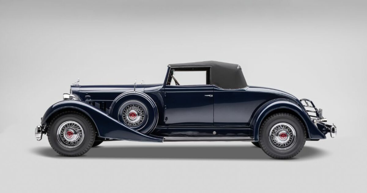 Rare Packards Arrive For A Spot Of Concours 🏎️