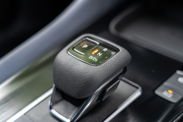 Accelerator Pedal Position Sensor: How To Test & Diagnose It?