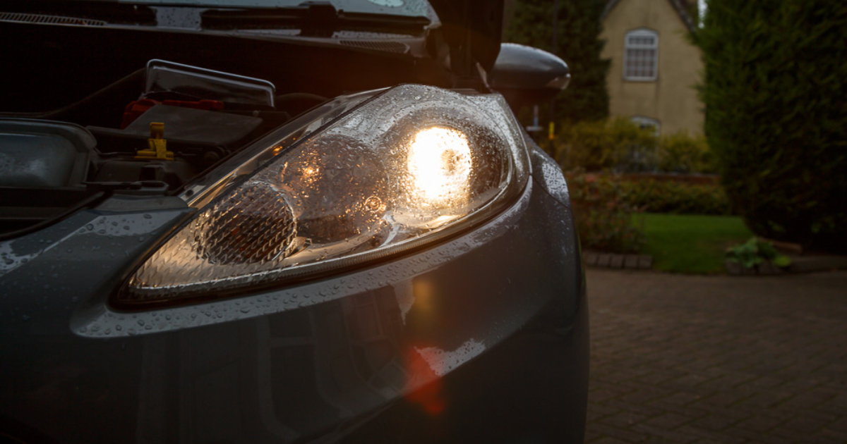 Condensation In Headlight: How To Remove Moisture (How To Fix)