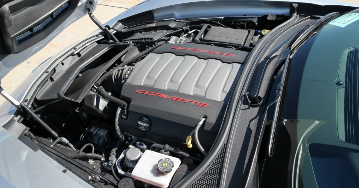 LT 1 Engine Specs 🏎️ The Best Engine To Swap With?