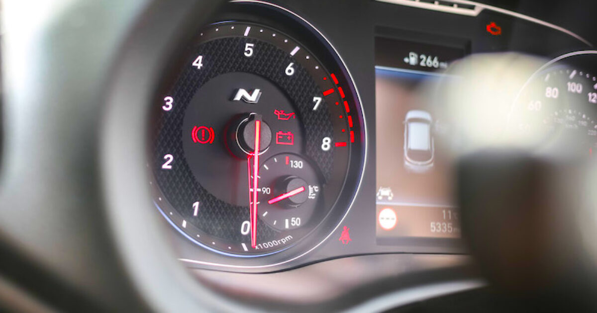 EPS Light Hyundai 🏎️ What Does It Mean (Causes & Fixes)?