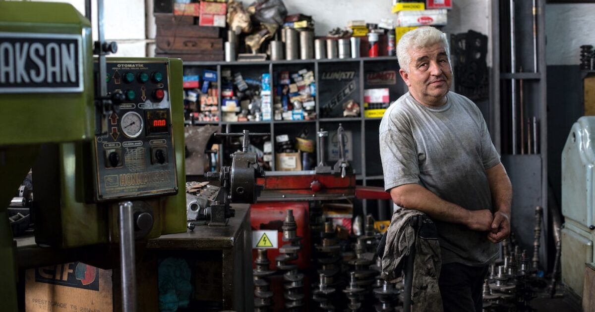 Mechanic Labor Rate: How Much Are The Hourly Charges By State