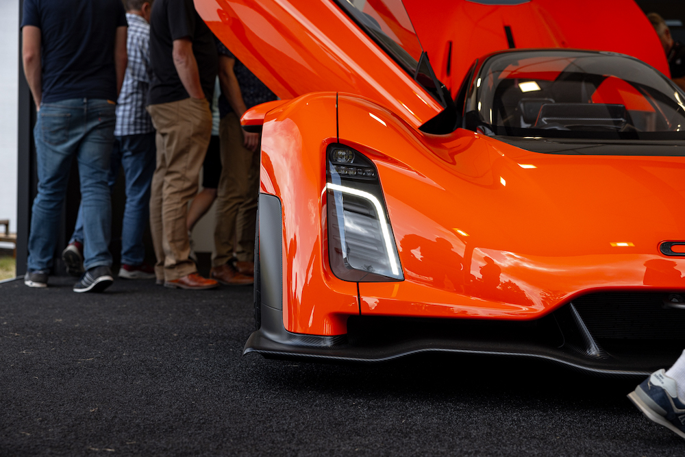 Czinger: Powering Into The Future With the 21C V Max