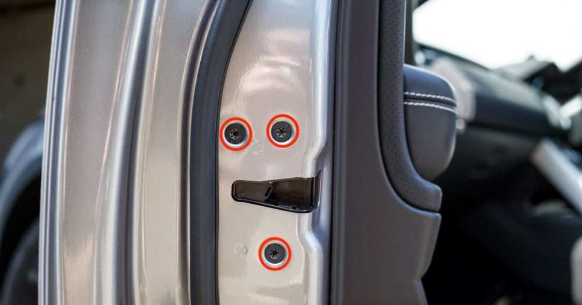 Step-By-Step Guide To Replace Range Rover Evoque Door Locks