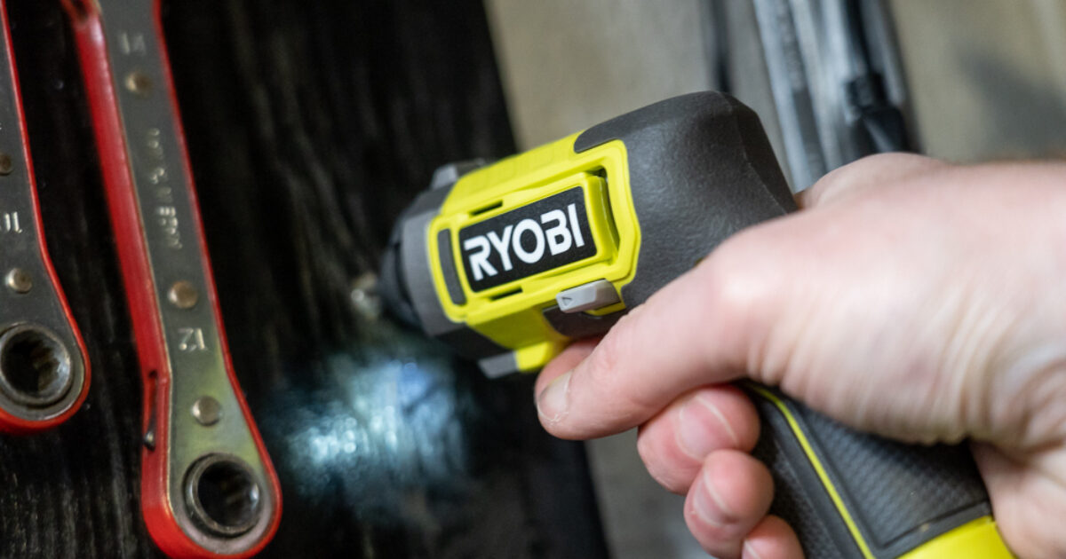 Ryobi 4V Lithium Cordless Screwdriver RSD4-120T Review