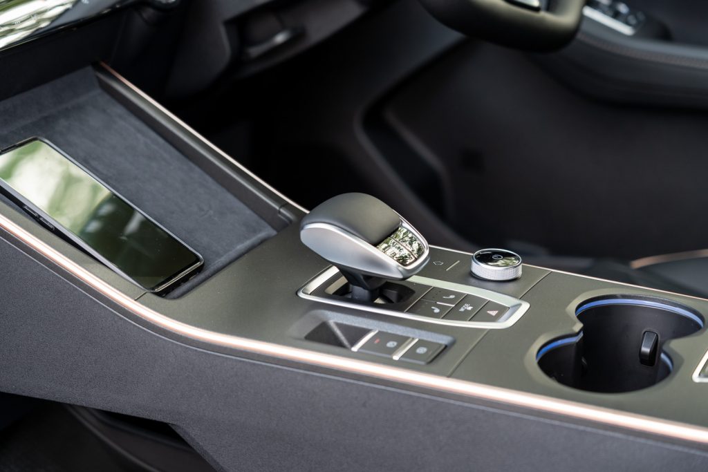 OMODA 5 Noble Review