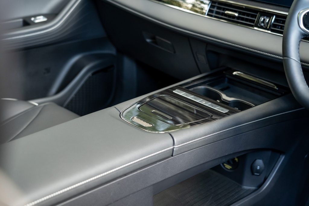 OMODA E5 Noble Review